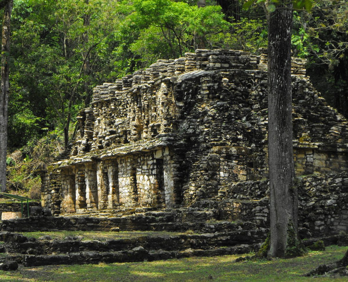 Yaxchilán - Mextrotter